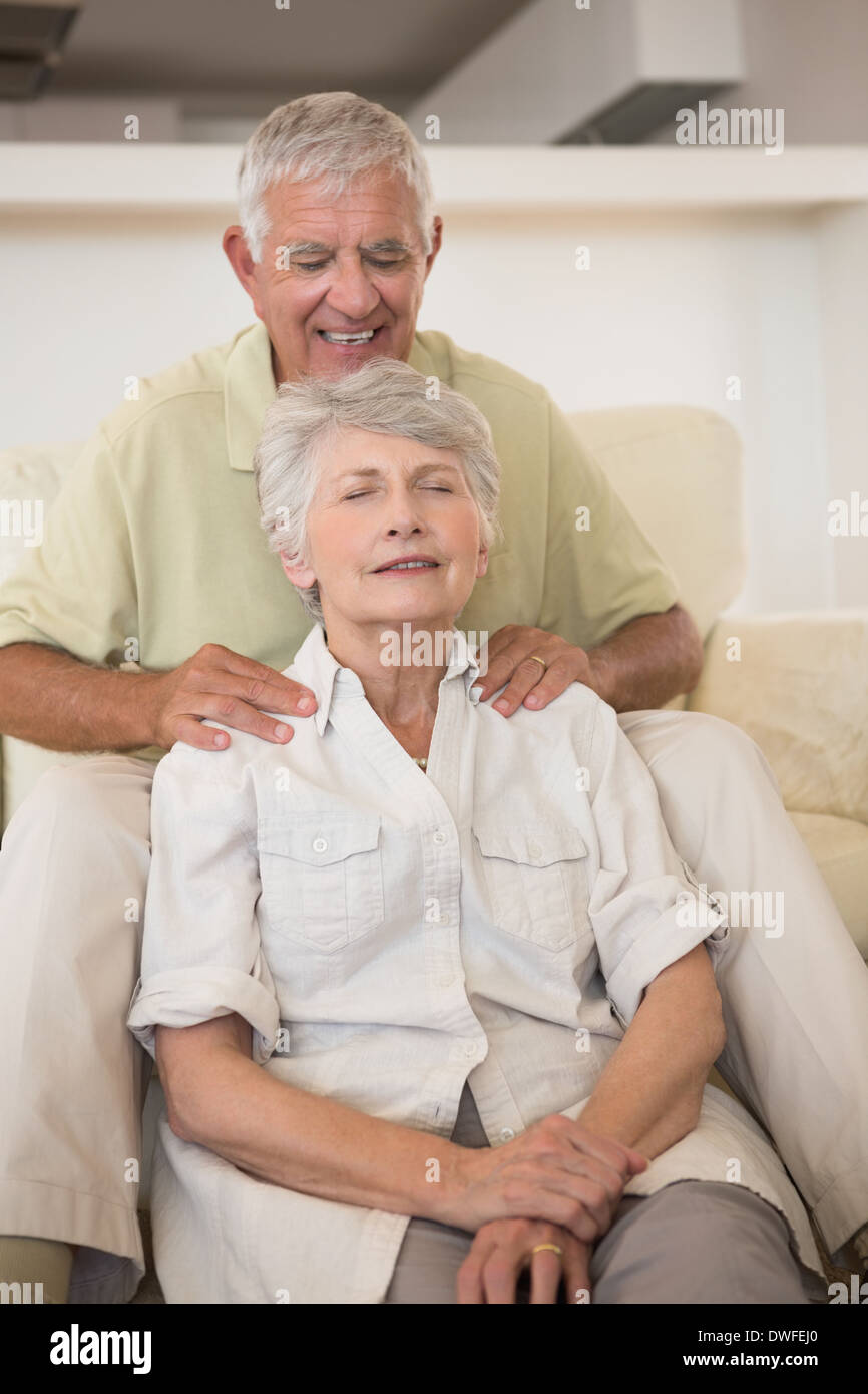 Shoulder rub hi-res stock photography and images - Alamy