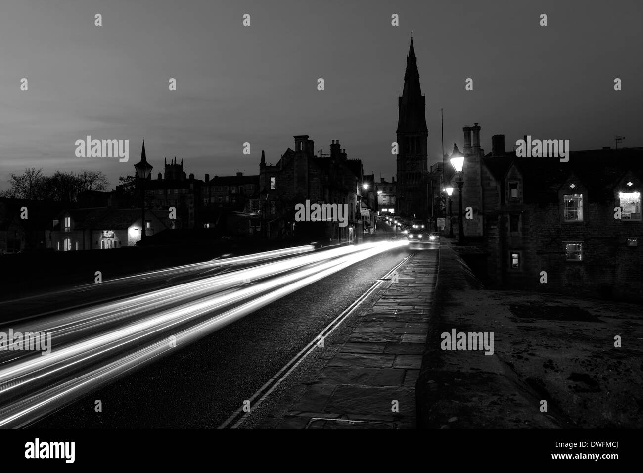 Traffic trails at night, river Welland bridge, Georgian market town of ...