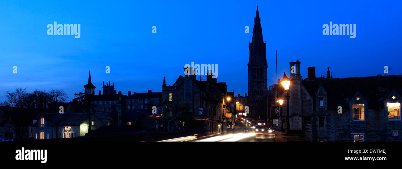 Traffic trails at night, river Welland bridge, Georgian market town of ...