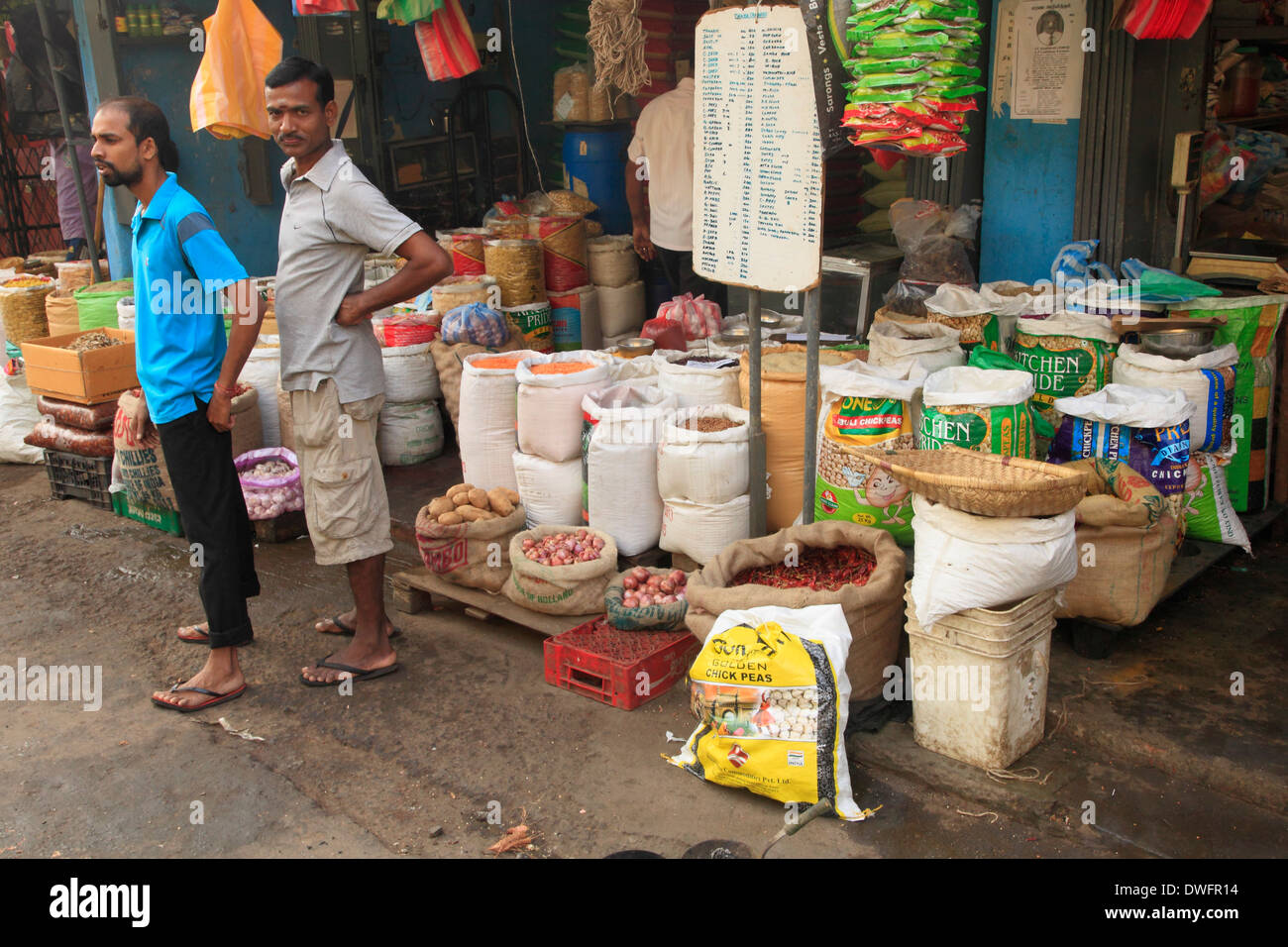 Colombo street food hi-res stock photography and images - Alamy