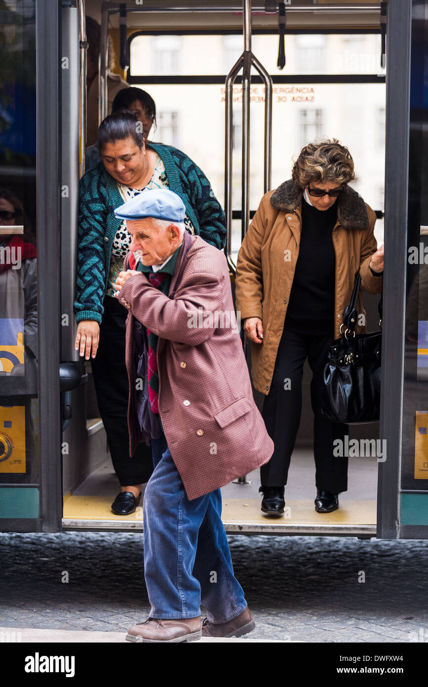 Stepping off bus hi-res stock photography and images - Alamy