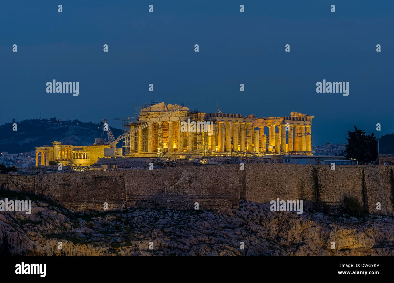 Parthenon at night Stock Photo - Alamy
