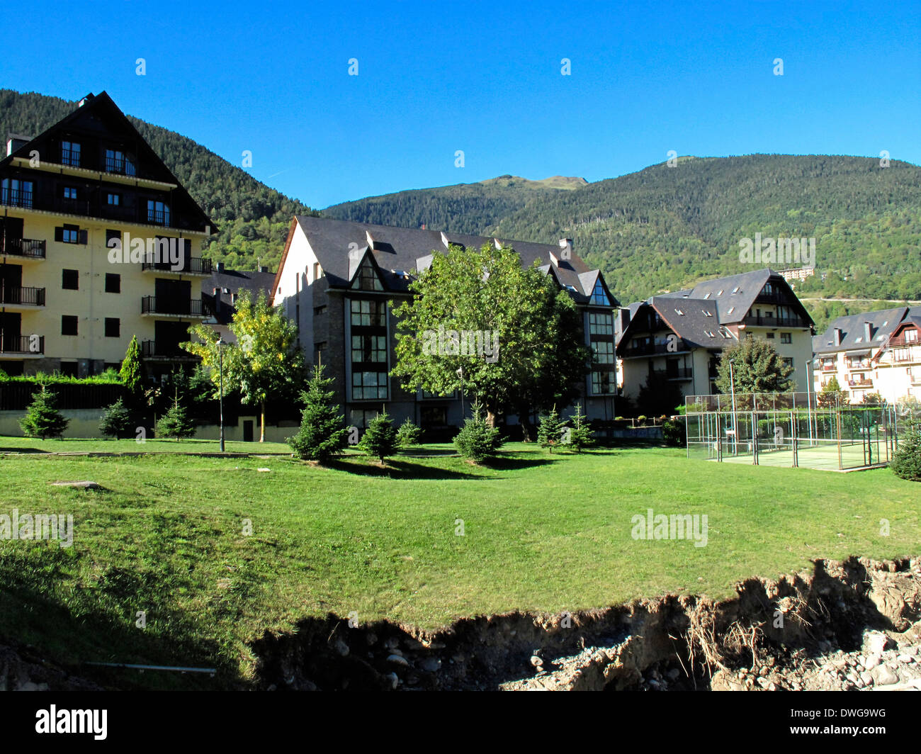 Summer landscape in val aran hi-res stock photography and images - Alamy