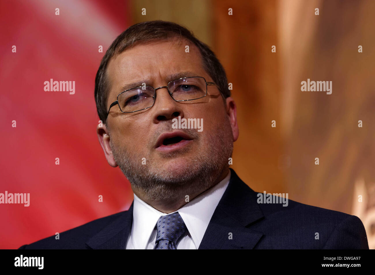 Conservative political figure hi-res stock photography and images - Alamy