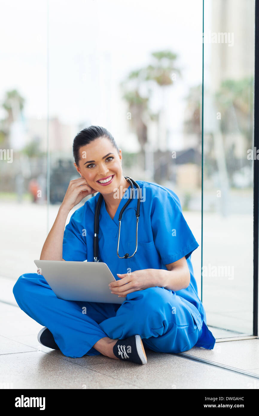 Healthcare worker hi-res stock photography and images - Alamy