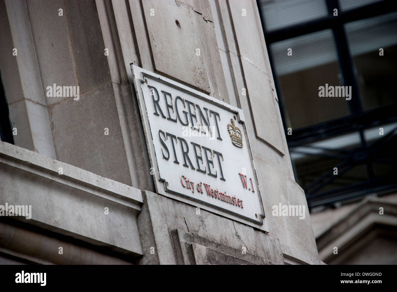 Central london street sign hi-res stock photography and images - Alamy