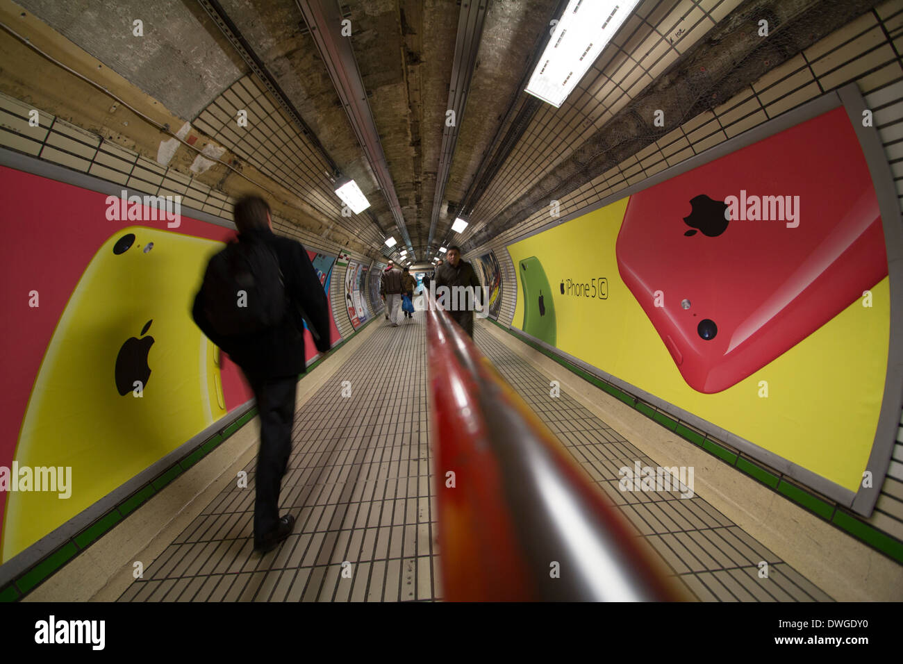 Wall advert hi-res stock photography and images - Alamy