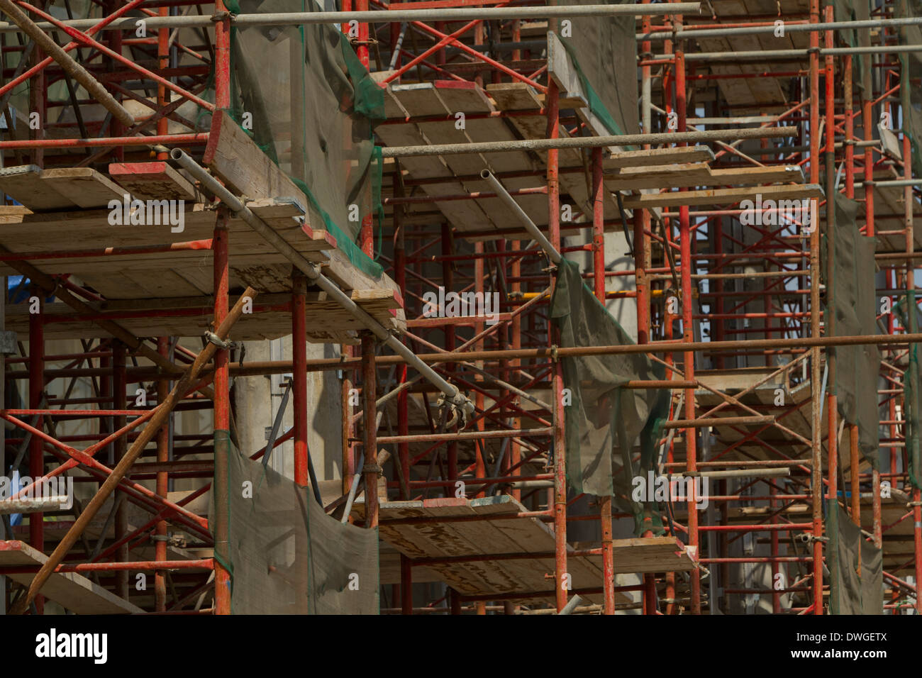 Qatar Construction Scaffold building site Stock Photo - Alamy