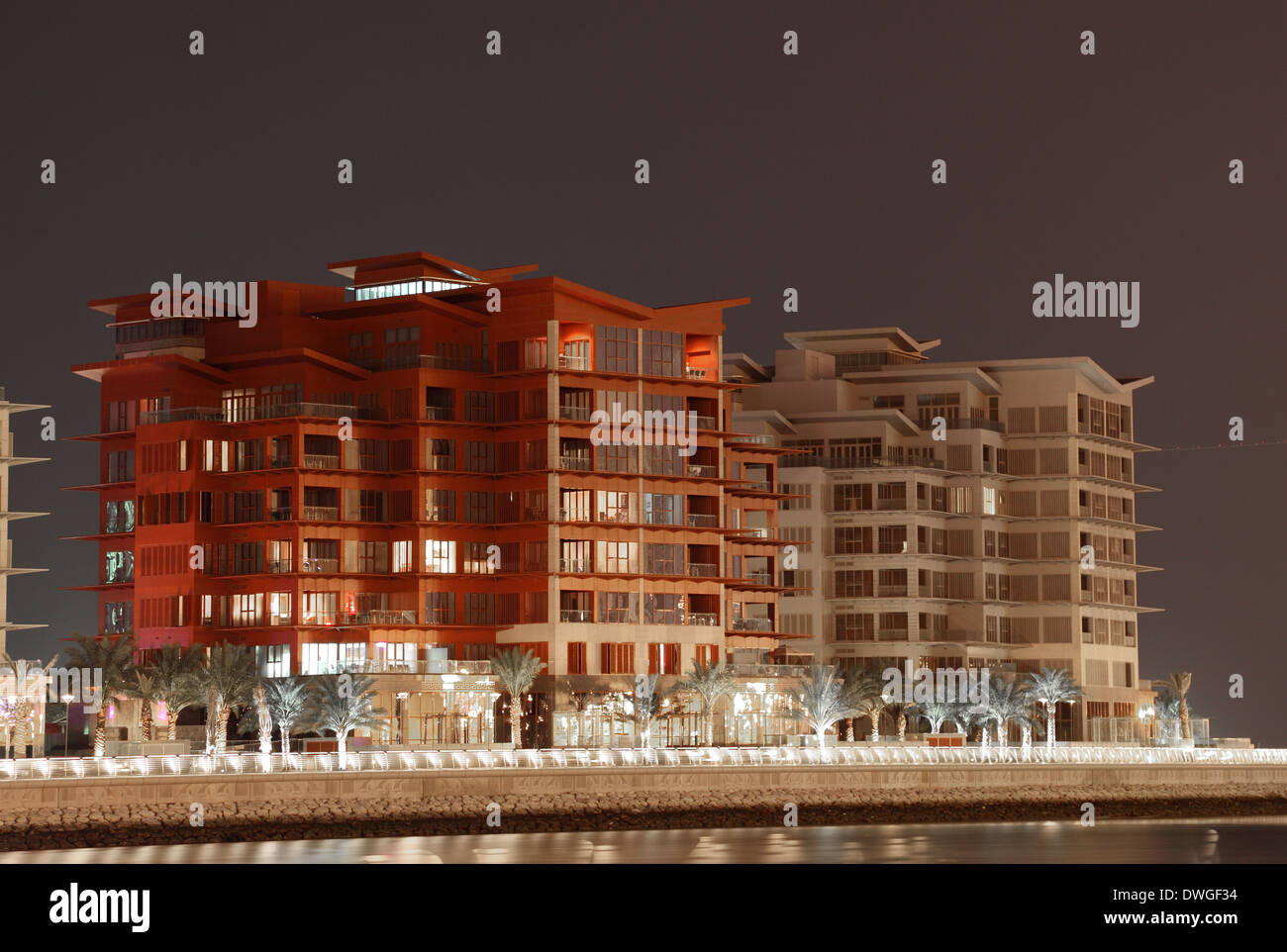 Manama bahrain buildings hi-res stock photography and images - Alamy