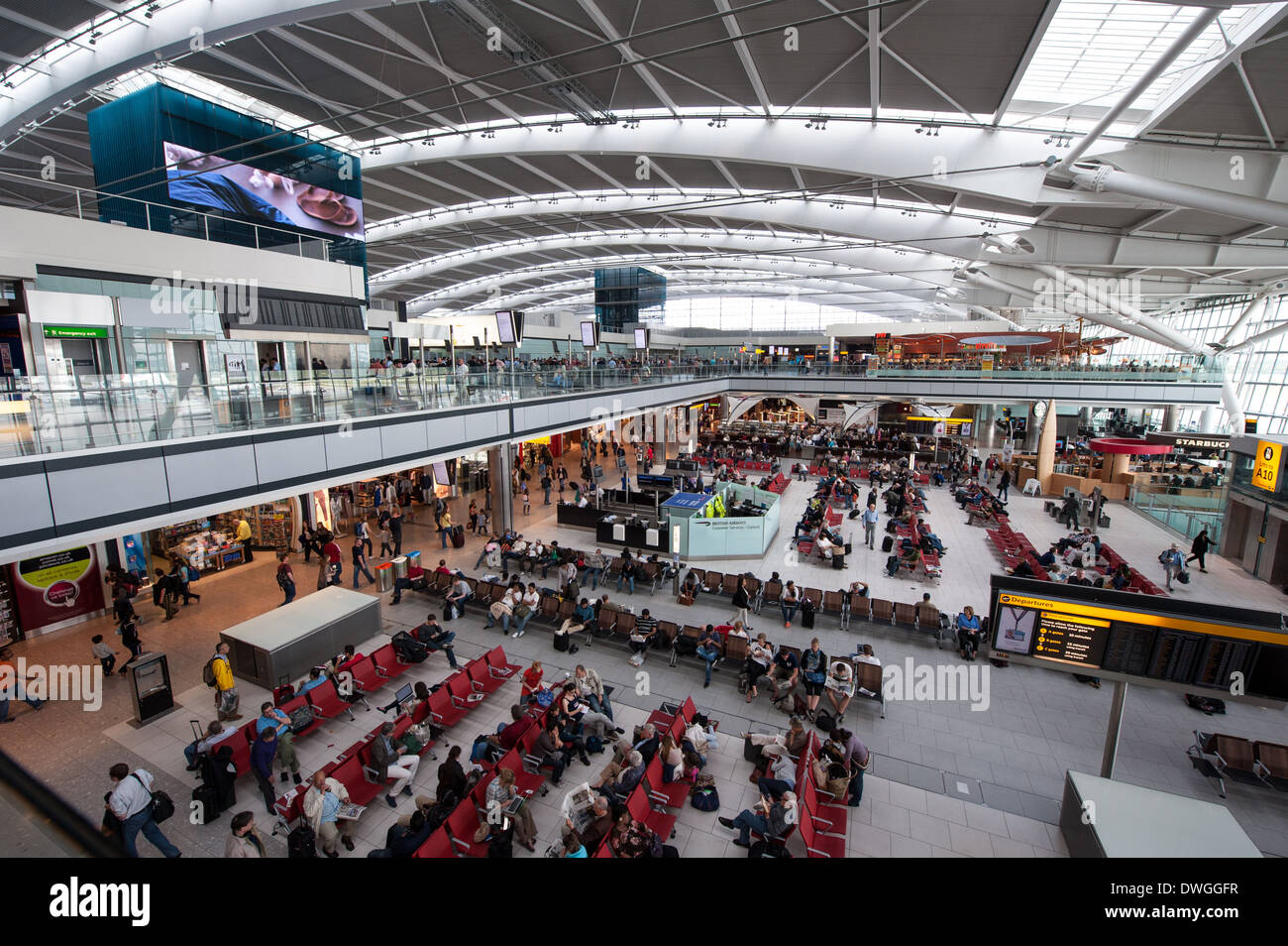 Terminal 3 at London's Heathrow Airport Stock Photo - Alamy