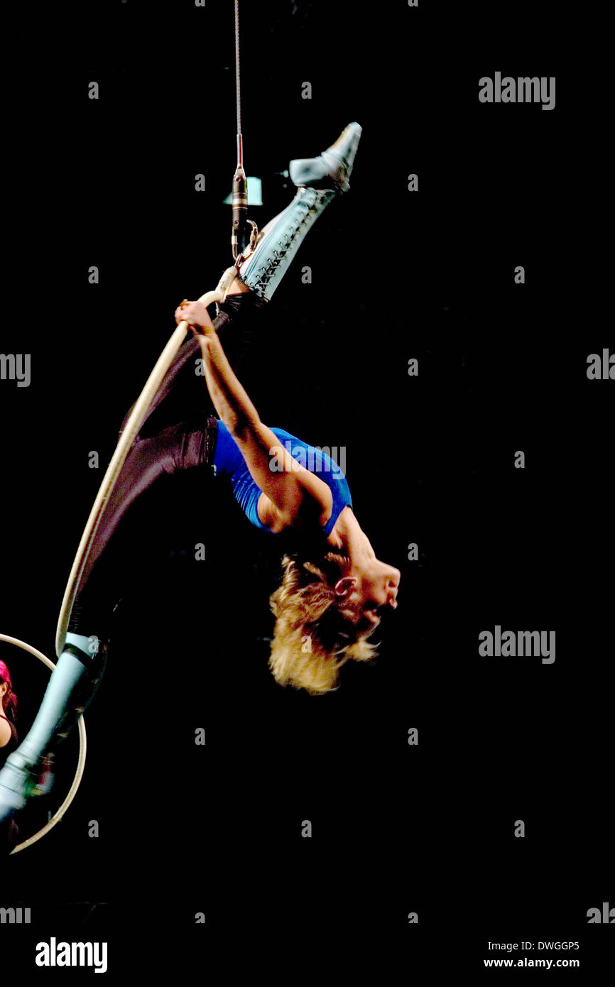 Cirque du soleil acrobat performs hi-res stock photography and images ...