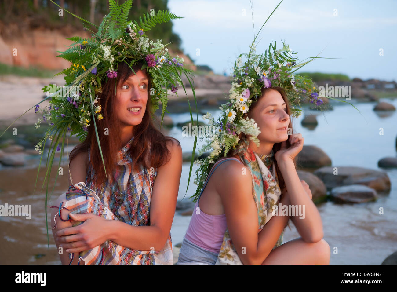 Mids hi-res stock photography and images - Alamy