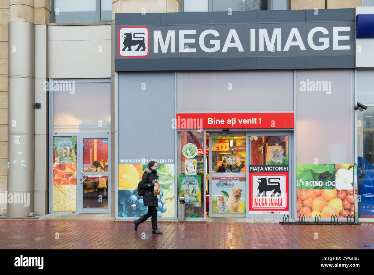 MegaImage supermarket in Bucharest, Romania Stock Photo - Alamy