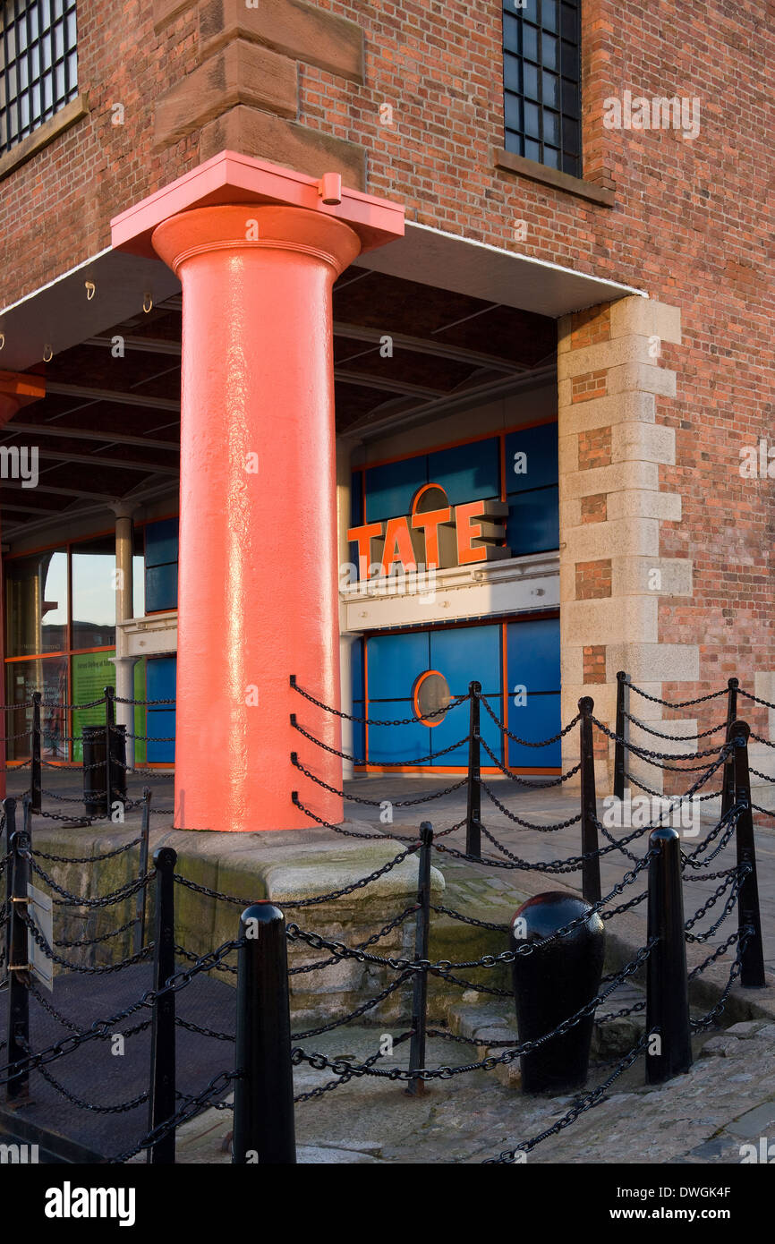 The Tate Modern Art Gallery at the Albert Dock complex in Liverpool in ...