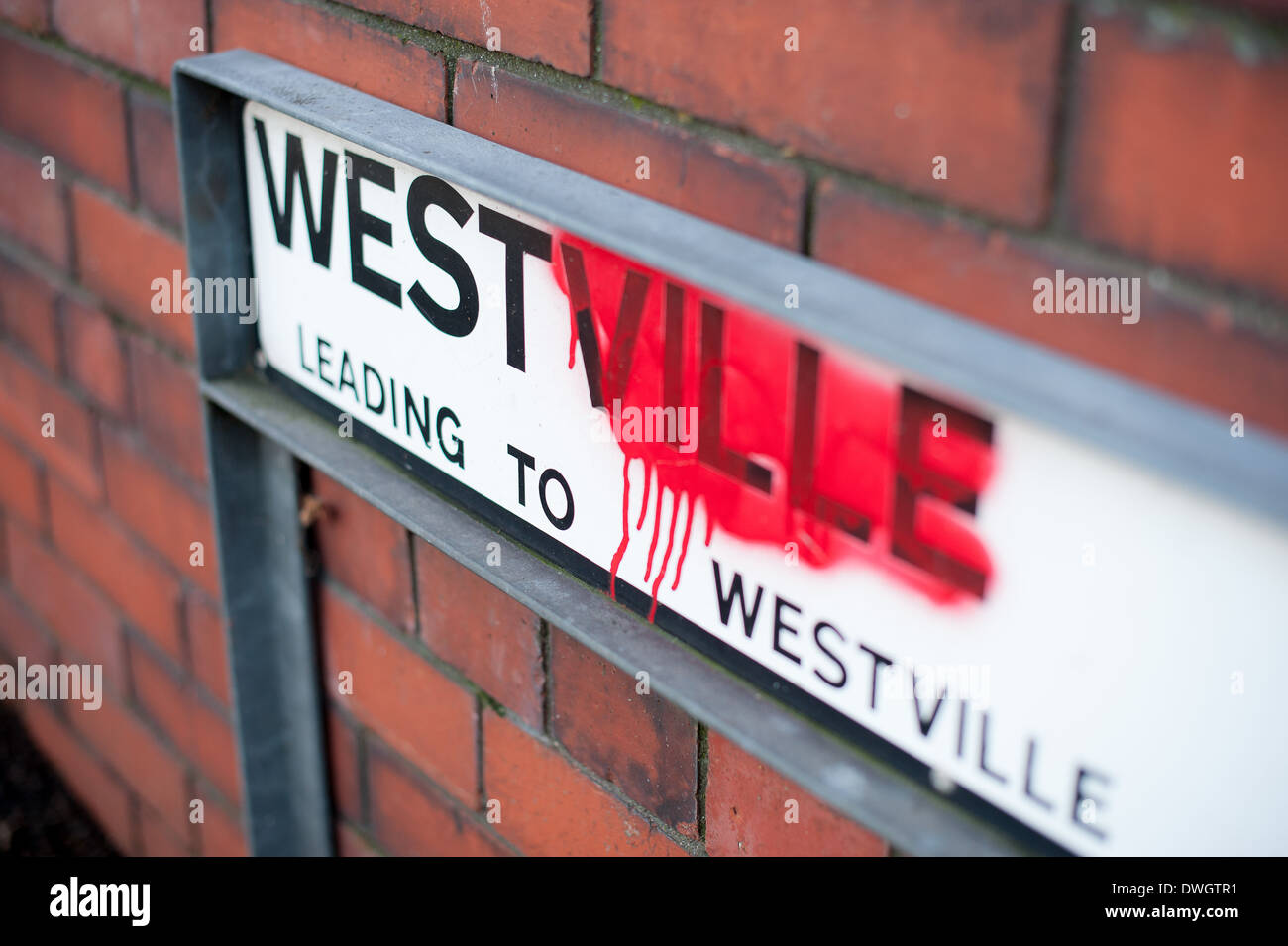 Grafitti on street sign Stock Photo - Alamy