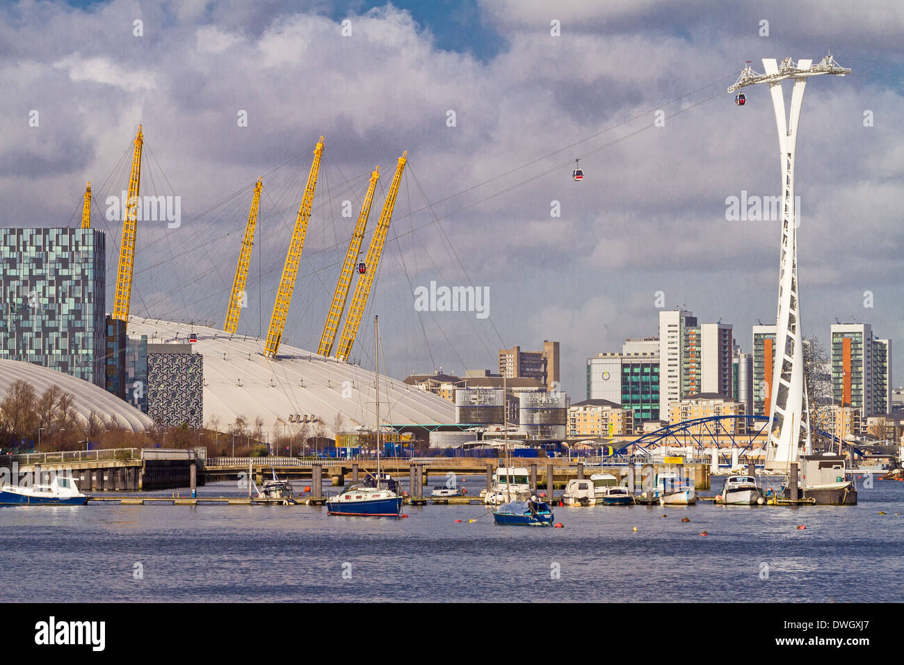 North Greenwich Peninsula from downstream Stock Photo - Alamy