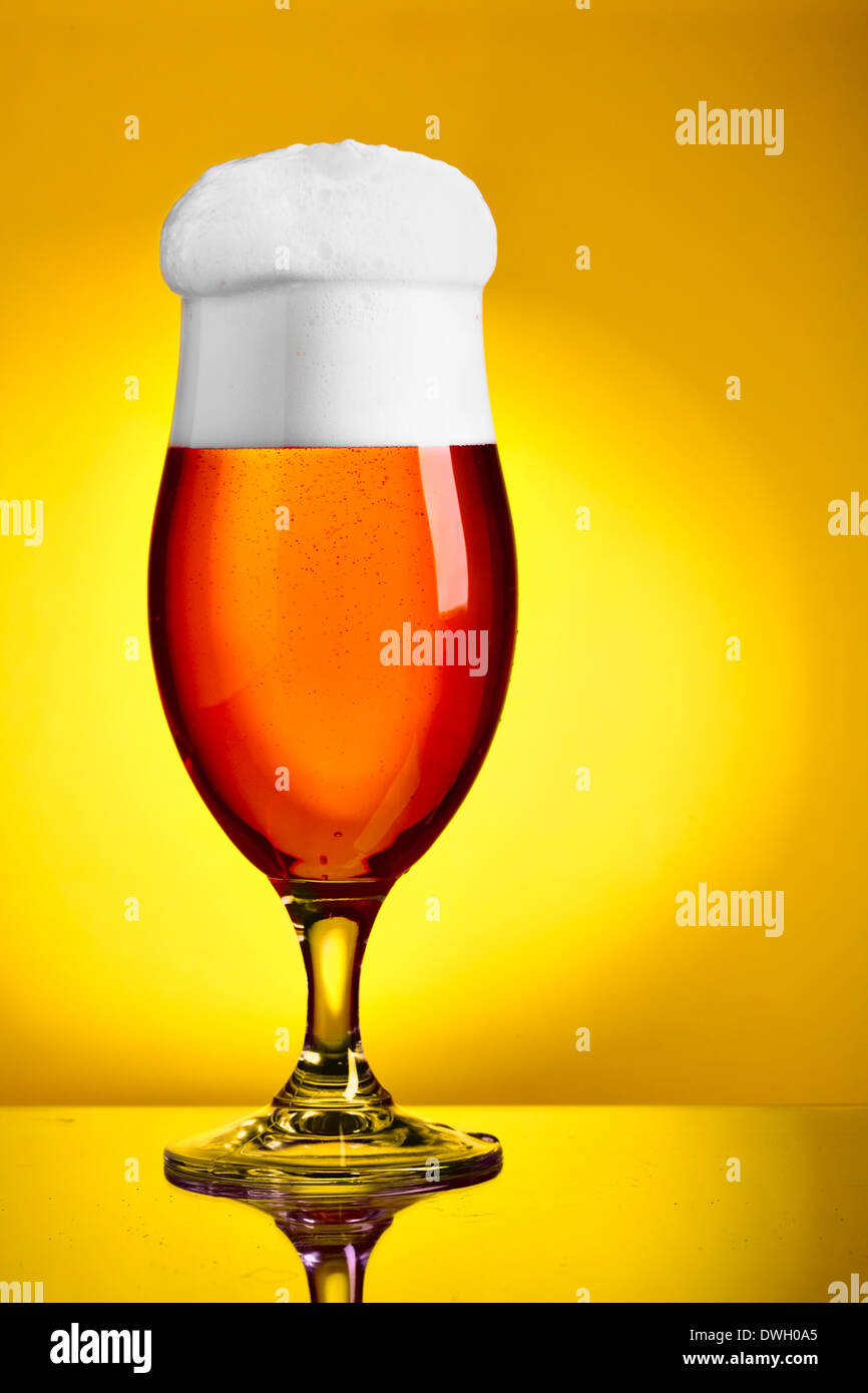 Beer froth hi-res stock photography and images - Alamy