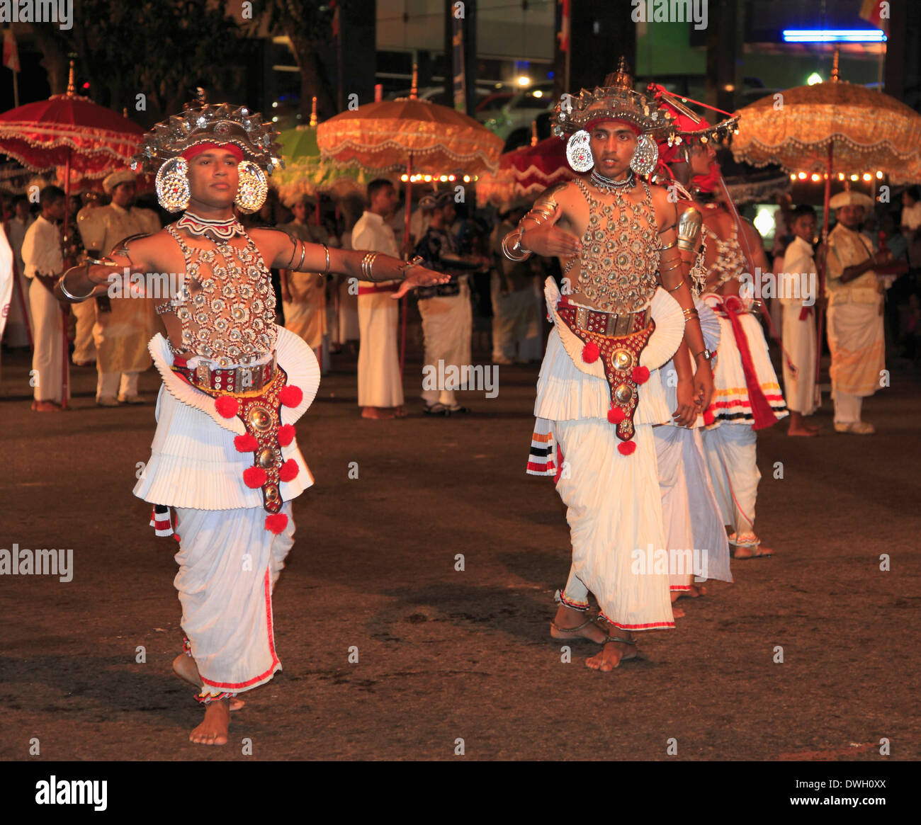 Sri Lanka; Colombo, Navam Perahera, festival, kandyan dancers Stock ...