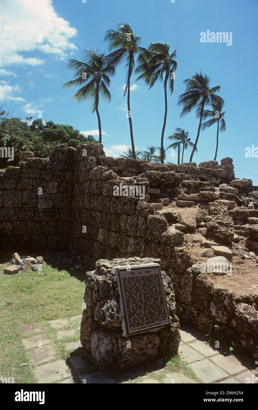 Old Lahaina Fort High Resolution Stock Photography and Images - Alamy