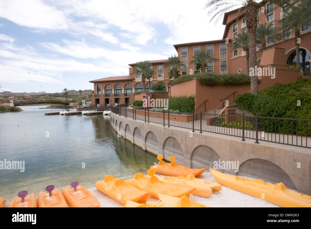 The AAA Five Diamond rated Ritz Carlton Lake Las Vegas resort ...