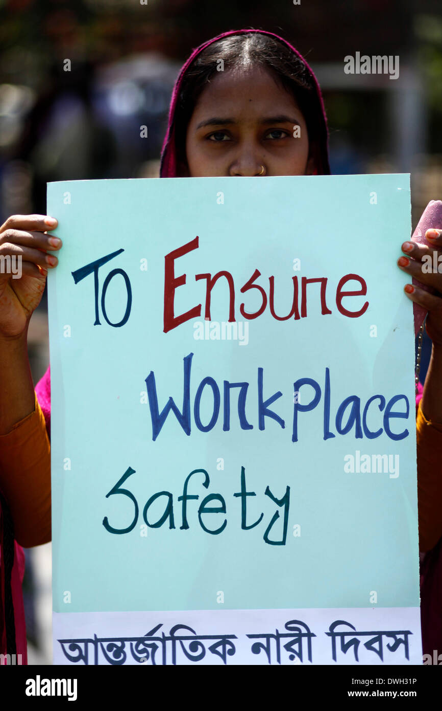 Garments labor hi-res stock photography and images - Alamy