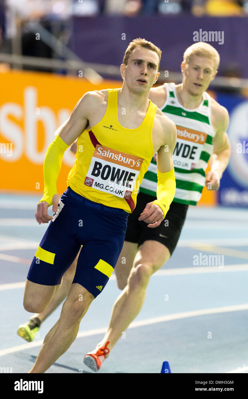 400m mens hi-res stock photography and images - Alamy