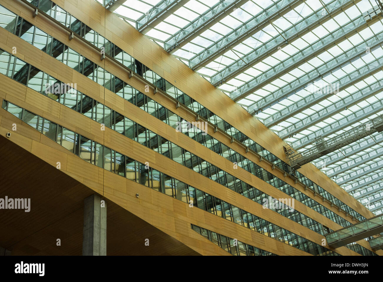 Lyon building hi-res stock photography and images - Alamy