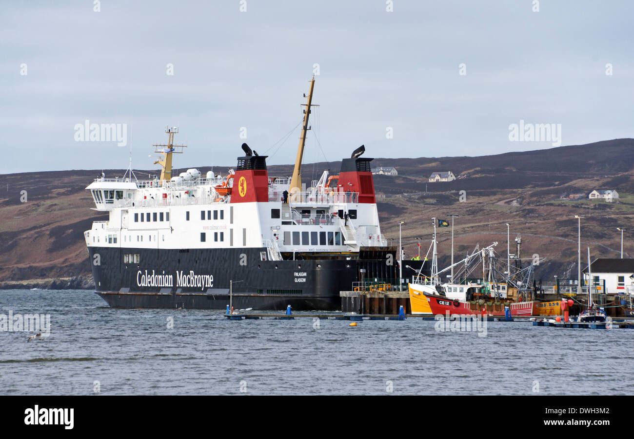 Car ferry port askaig hi-res stock photography and images - Alamy