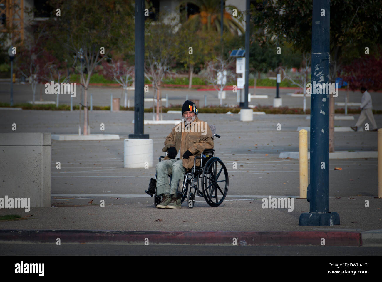 Disabled homeless man hi-res stock photography and images - Alamy