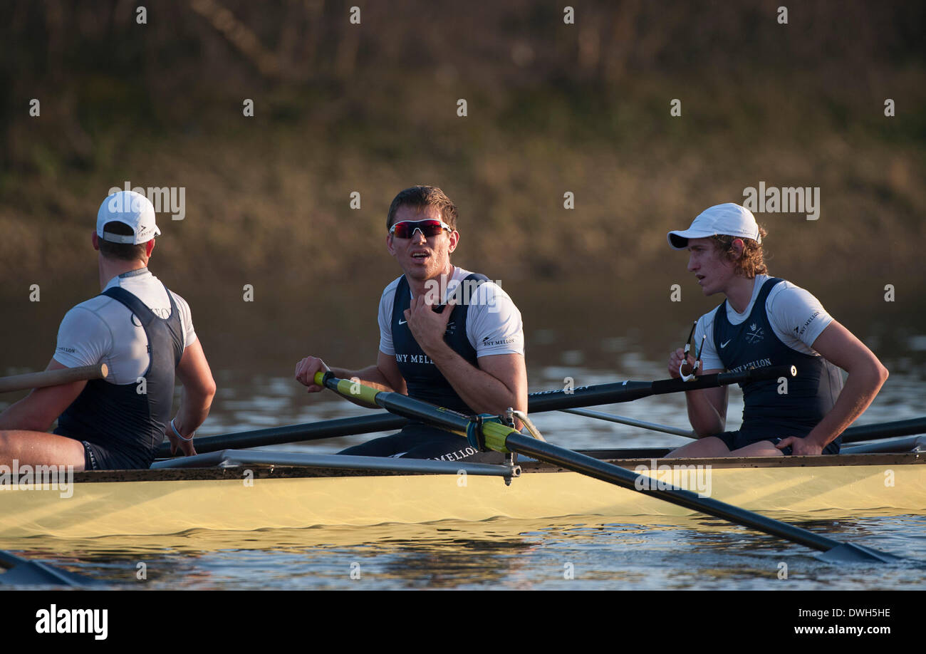River Thames, London, UK. 08th Mar, 2014. OUBC [5] Malcolm Howard ...