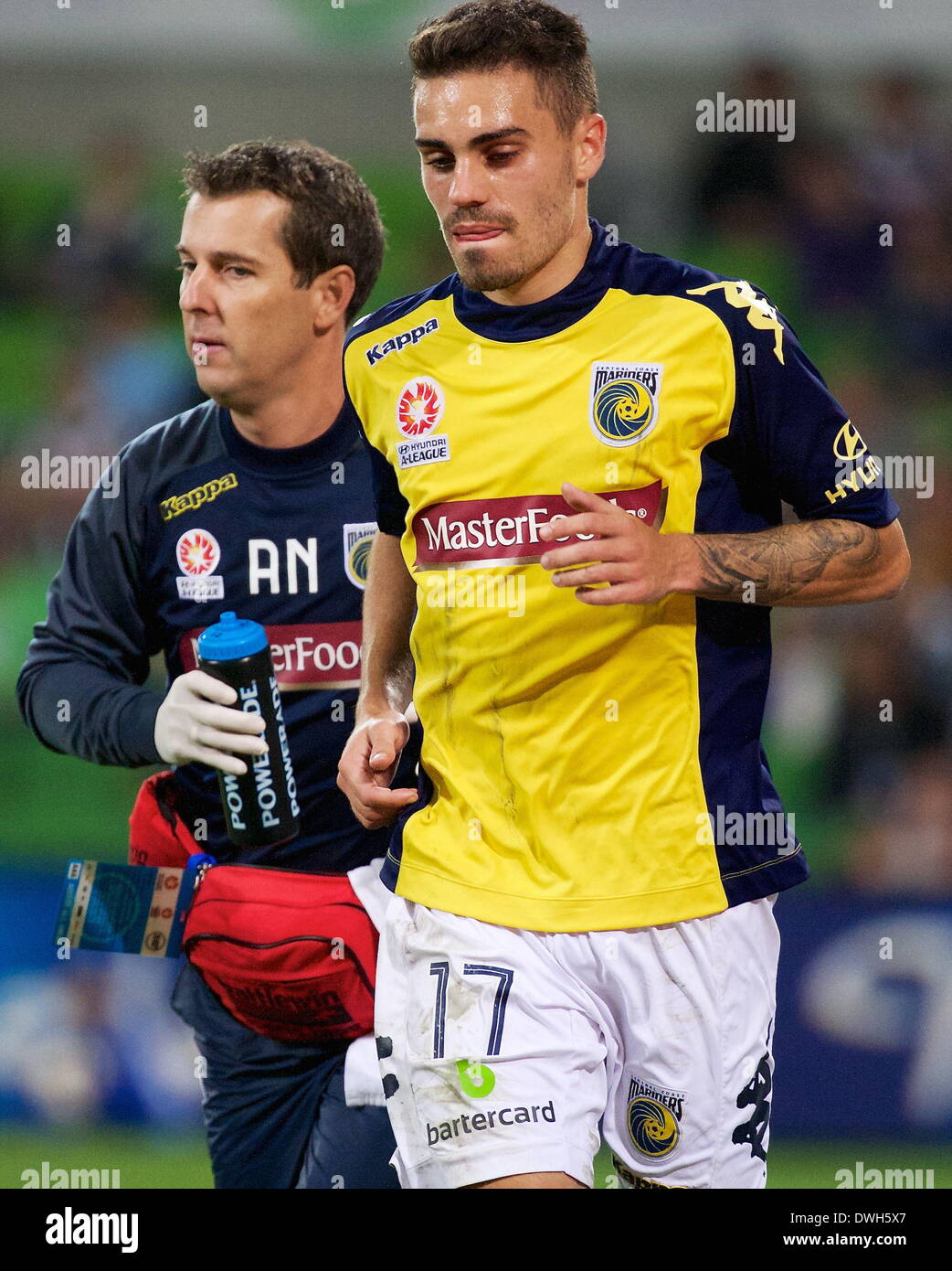 Australian central midfielder hi-res stock photography and images - Alamy