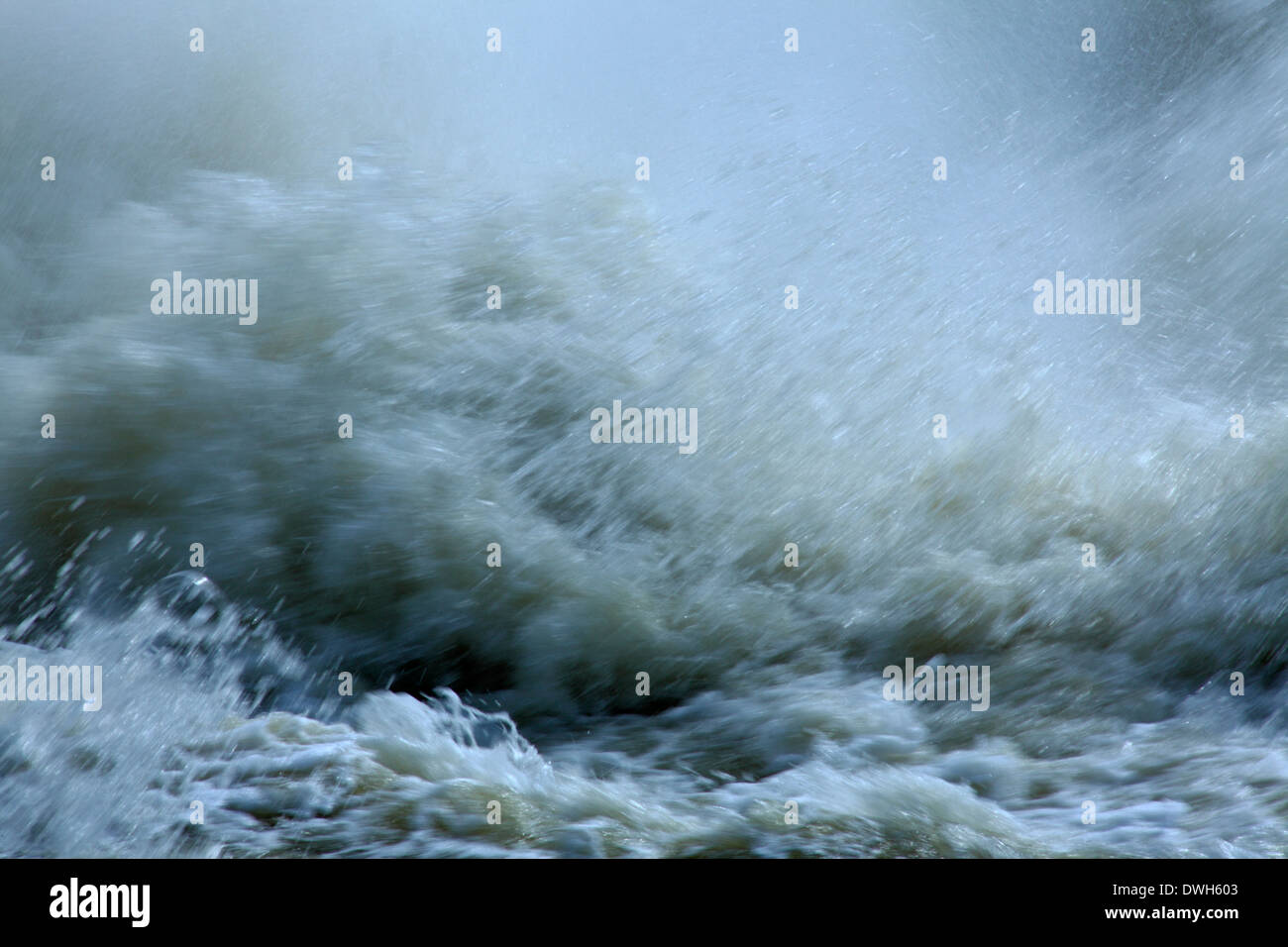 Gushing water hi-res stock photography and images - Alamy