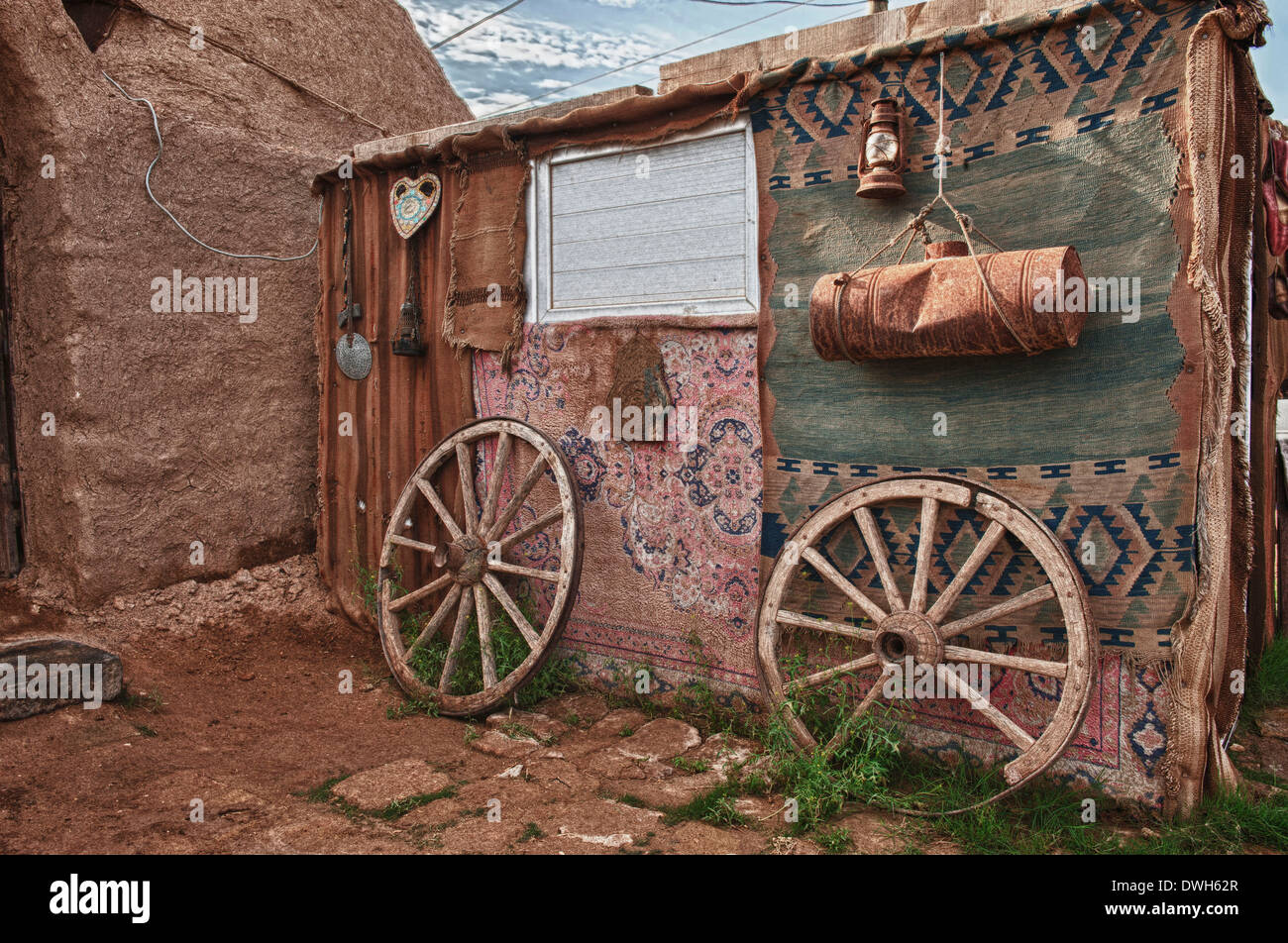 Mud house hi-res stock photography and images - Alamy