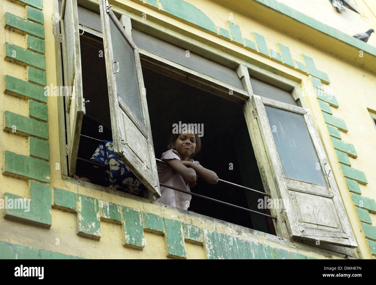 Housing slum poor window rajasthan architecture accommodation hi-res ...