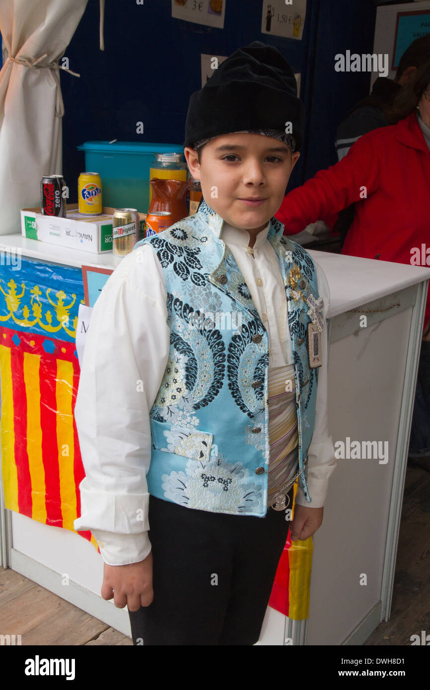Children posing in traditional dress on Valencia Stock Photo - Alamy