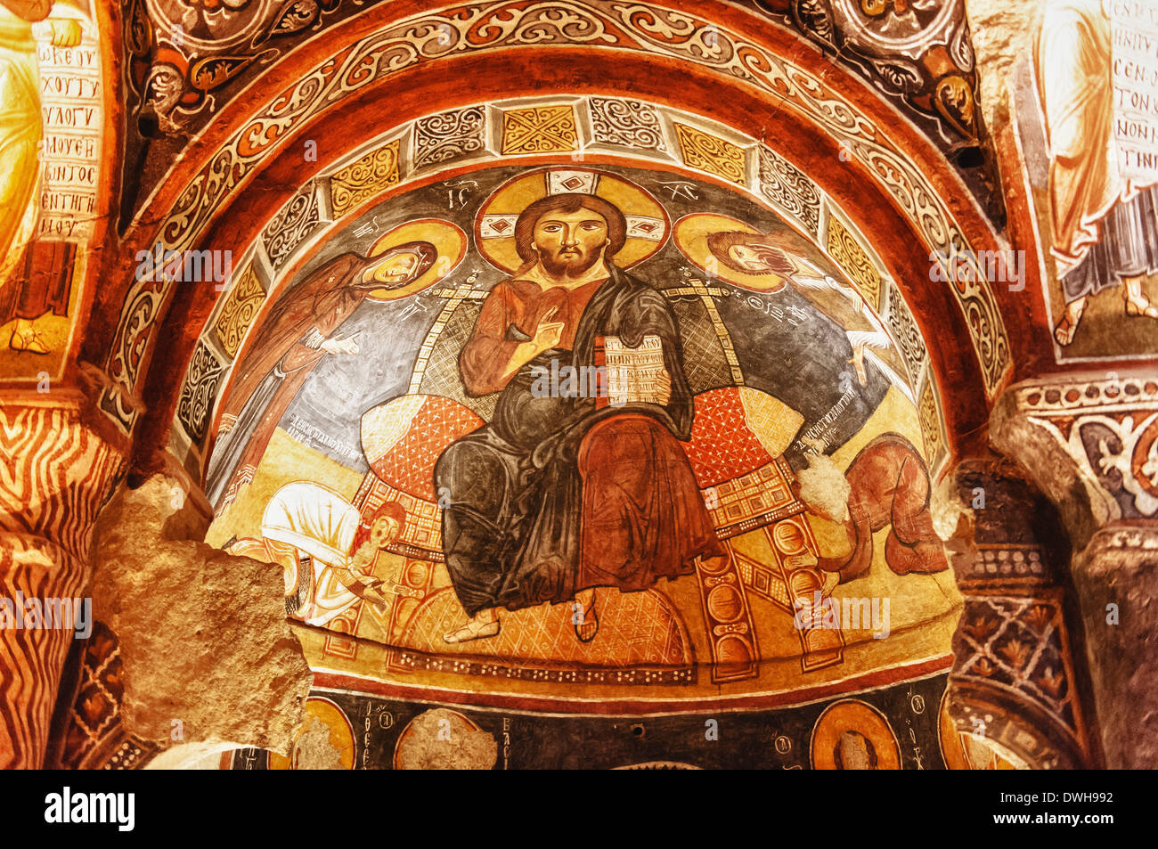 Karanlik Kilise, Goreme Stock Photo - Alamy