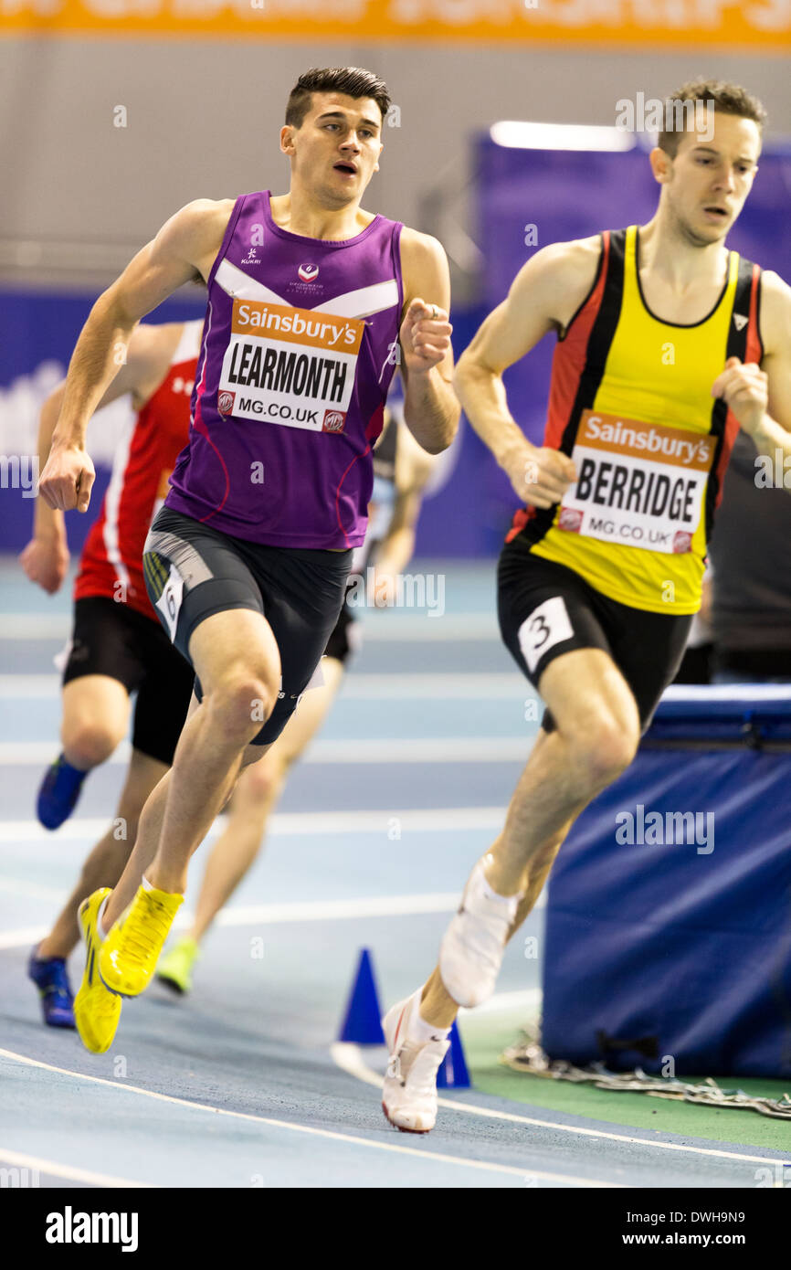 Mark berridge guy learmonth 800m hi-res stock photography and images ...