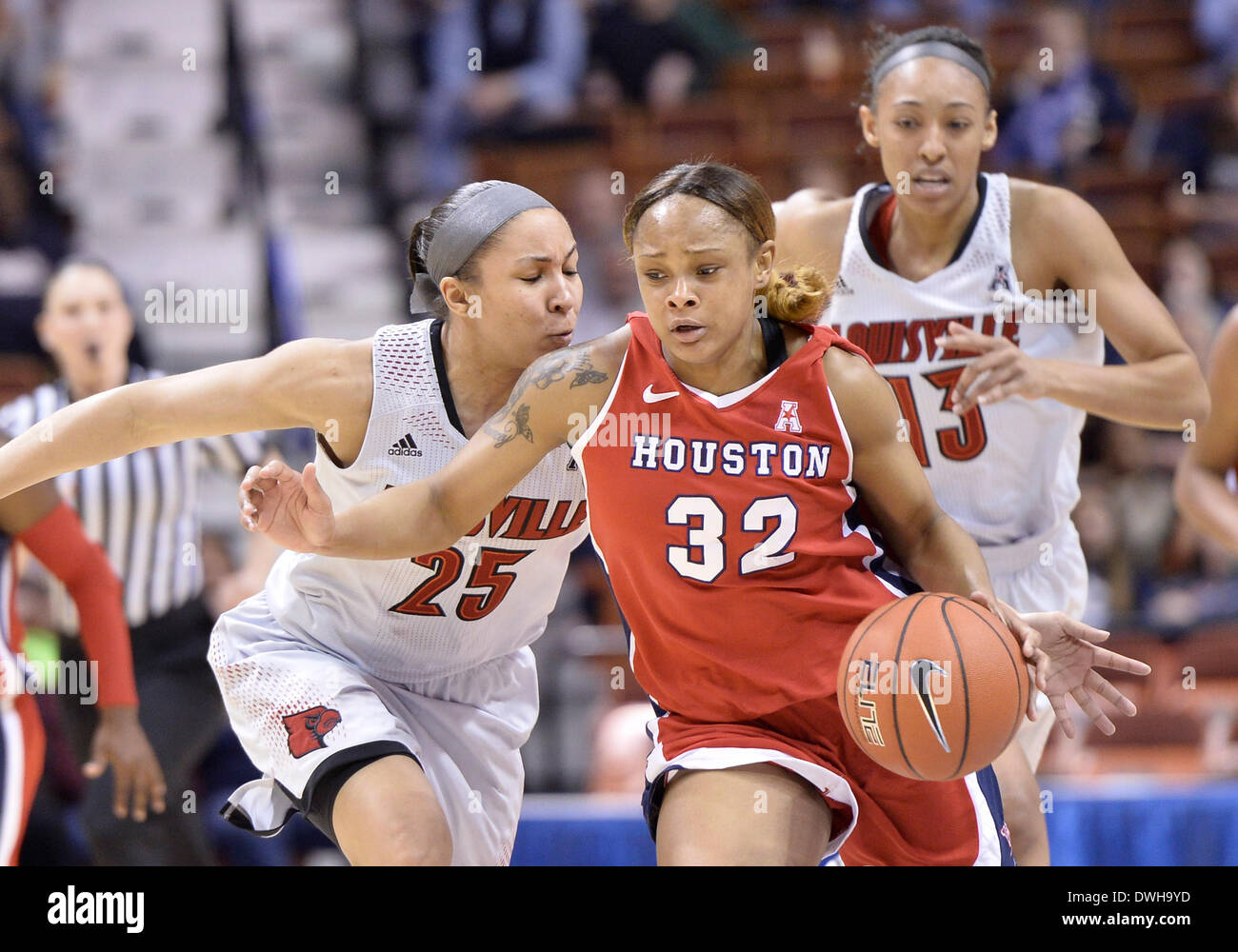 Uncasville, CT, USA. 8th Mar, 2014. Saturday March 8, 2014: Houston ...