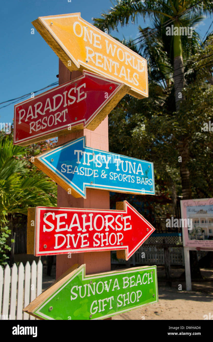 Colorful arrow signs hi-res stock photography and images - Alamy