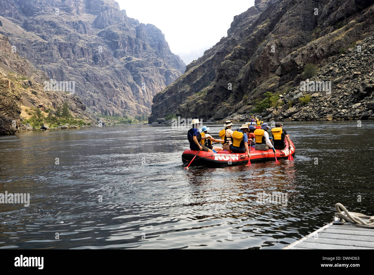 Rafting down the snake river canyon hi-res stock photography and images ...