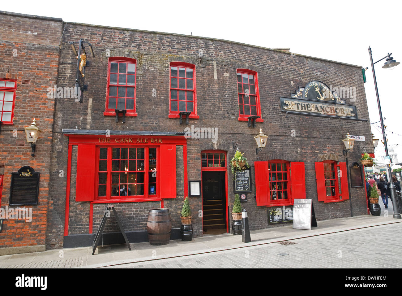 The Anchor is a traditional British pub Restaurant on Bankside in ...