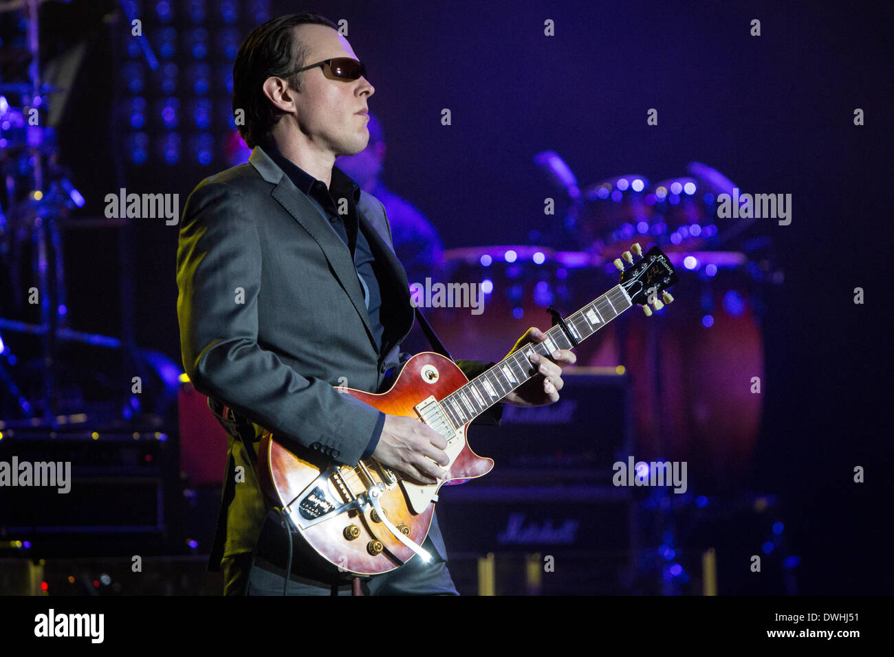 Joe bonamassa world tour hi-res stock photography and images - Alamy