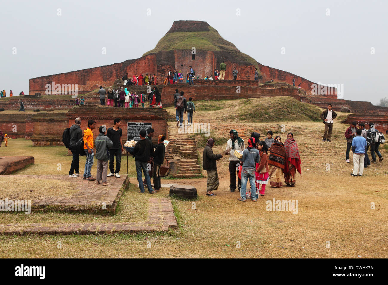 Bangladeshis visit the ruins of the Somapura Mahavira Buddhist ...