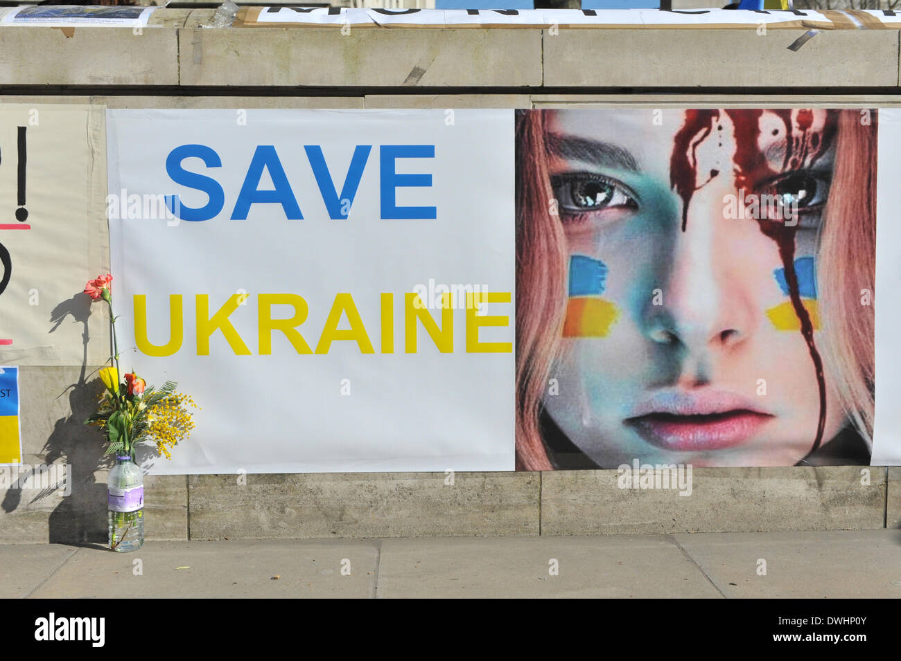 Ukrainian protest hi-res stock photography and images - Alamy