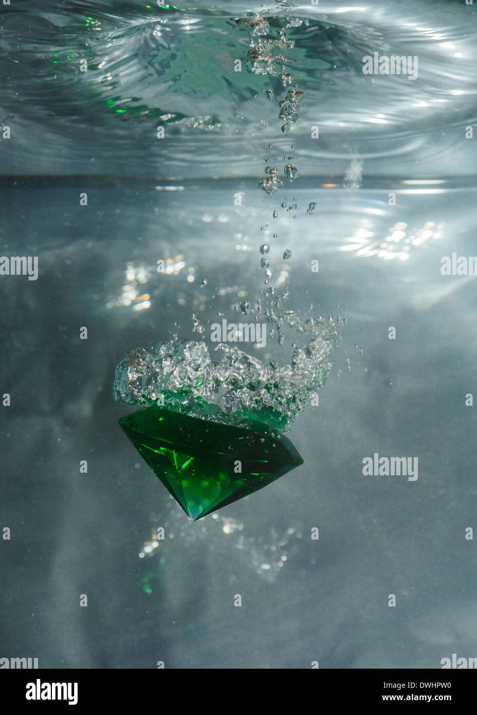 Emerald water bubbles hi-res stock photography and images - Alamy