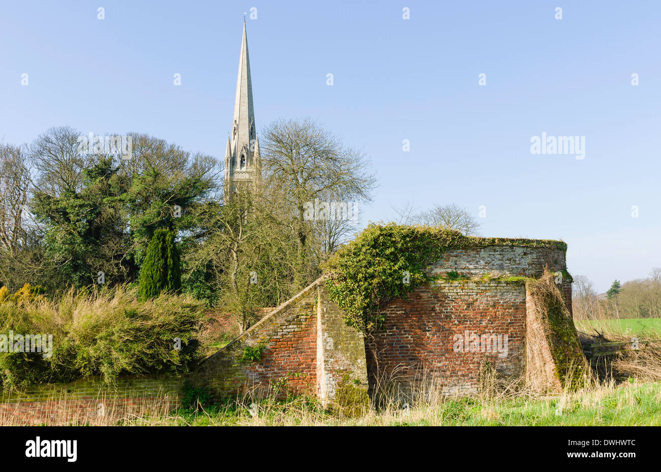 Perimeter wall hi-res stock photography and images - Alamy