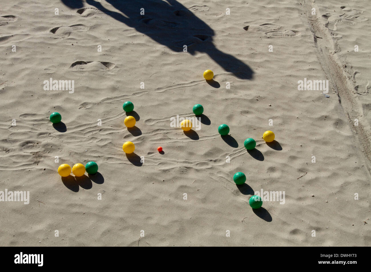 playing Boules Mallorca Paguera beach wintertime "west coast" Majorca ...