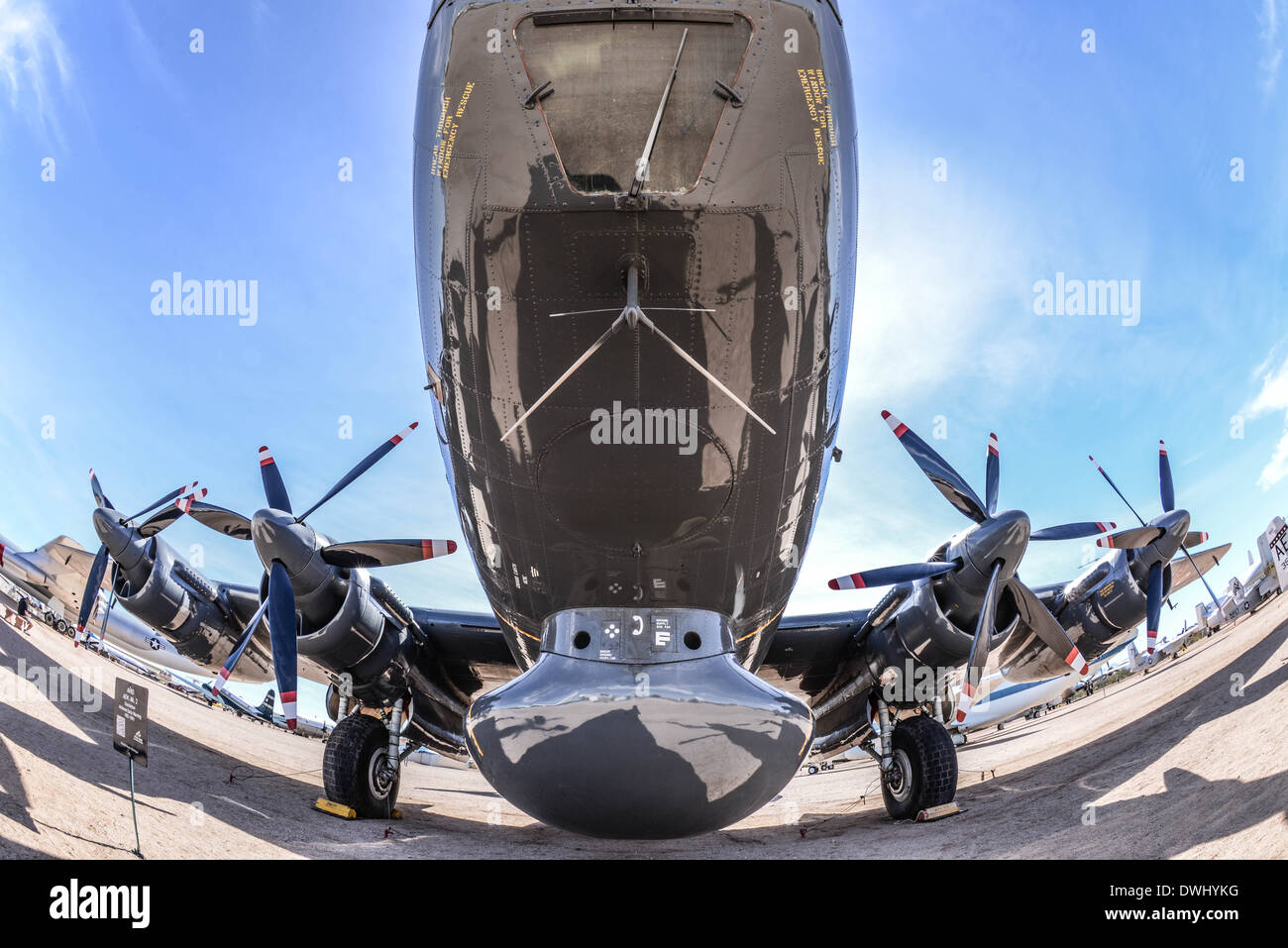 Vintage propeller hi-res stock photography and images - Alamy