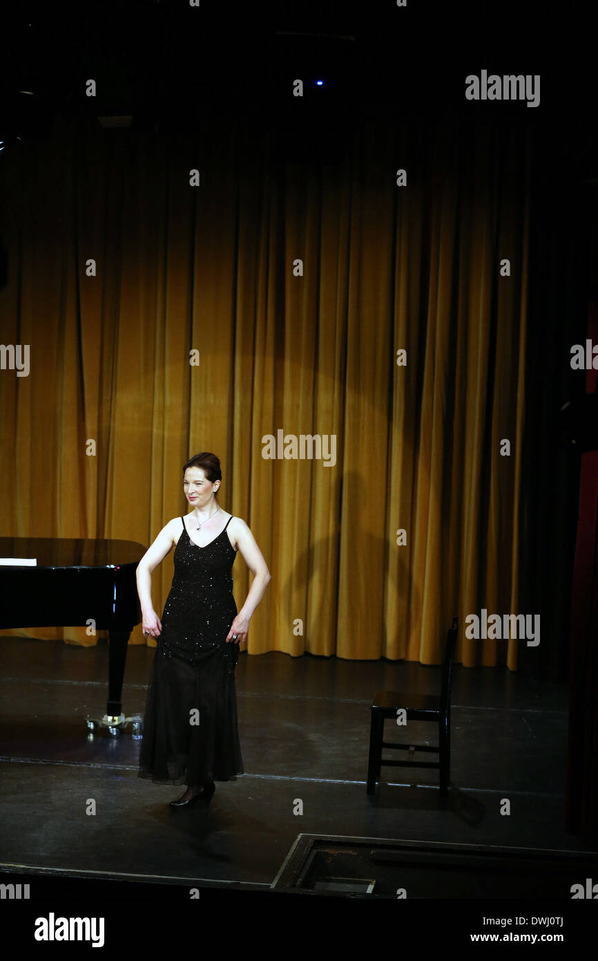Frankfurt, Germany. 9th Mar, 2014. German alto Ruth Zetzsche performs ...