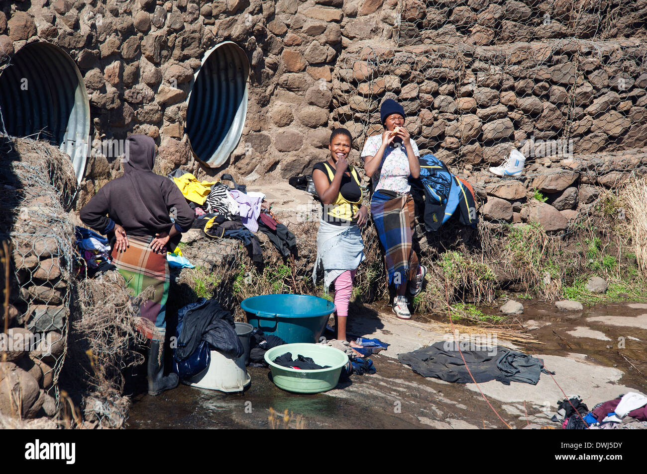 Women doing washing Stock Photo - Alamy